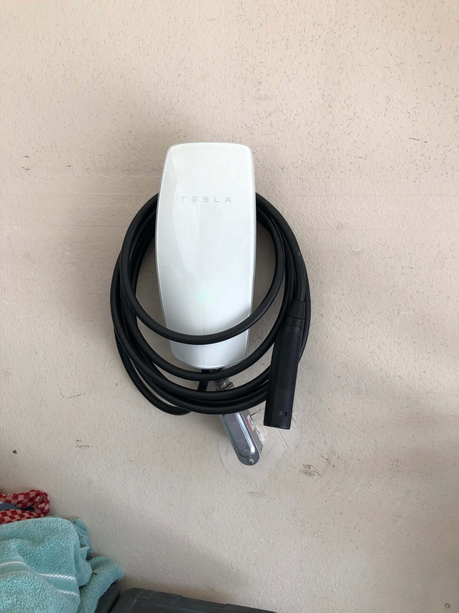Learn from the Pros: How to Become Tesla Certified Electrician